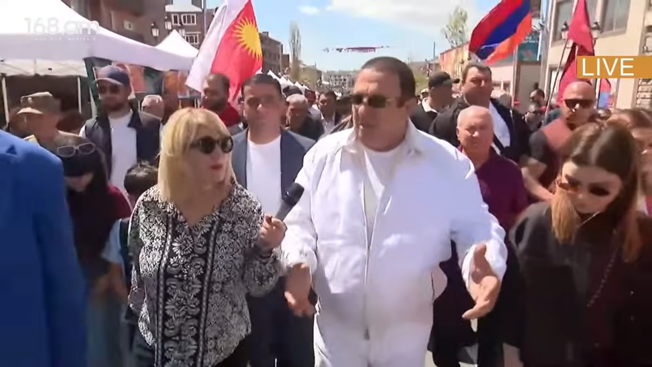 Ցանկացած երևացող մարդ մականուն ունի. Դոդի Գագո են ասում, հա, բայց ...